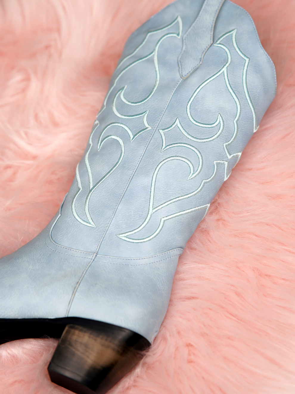 Beau Blue Snip Toe Embroidered Cowgirl Wide Calf Boots – Fuchsia Boots